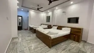 Residence Suite - Hari Om Yatri Nivas Home Stay